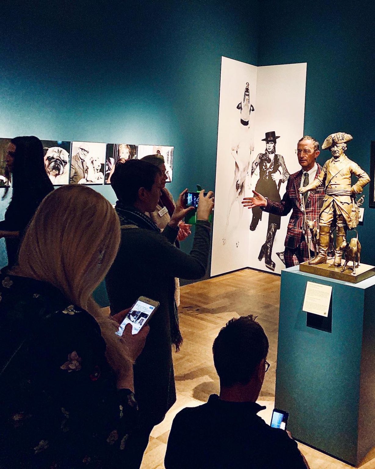 Bloggerwalk "Treue Freunde": Das Bayerische Nationalmuseum ist auf den Hund gekommen